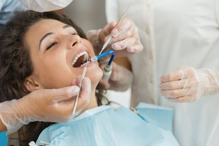 A Timeline of Your Recovery From a Tooth Extraction
